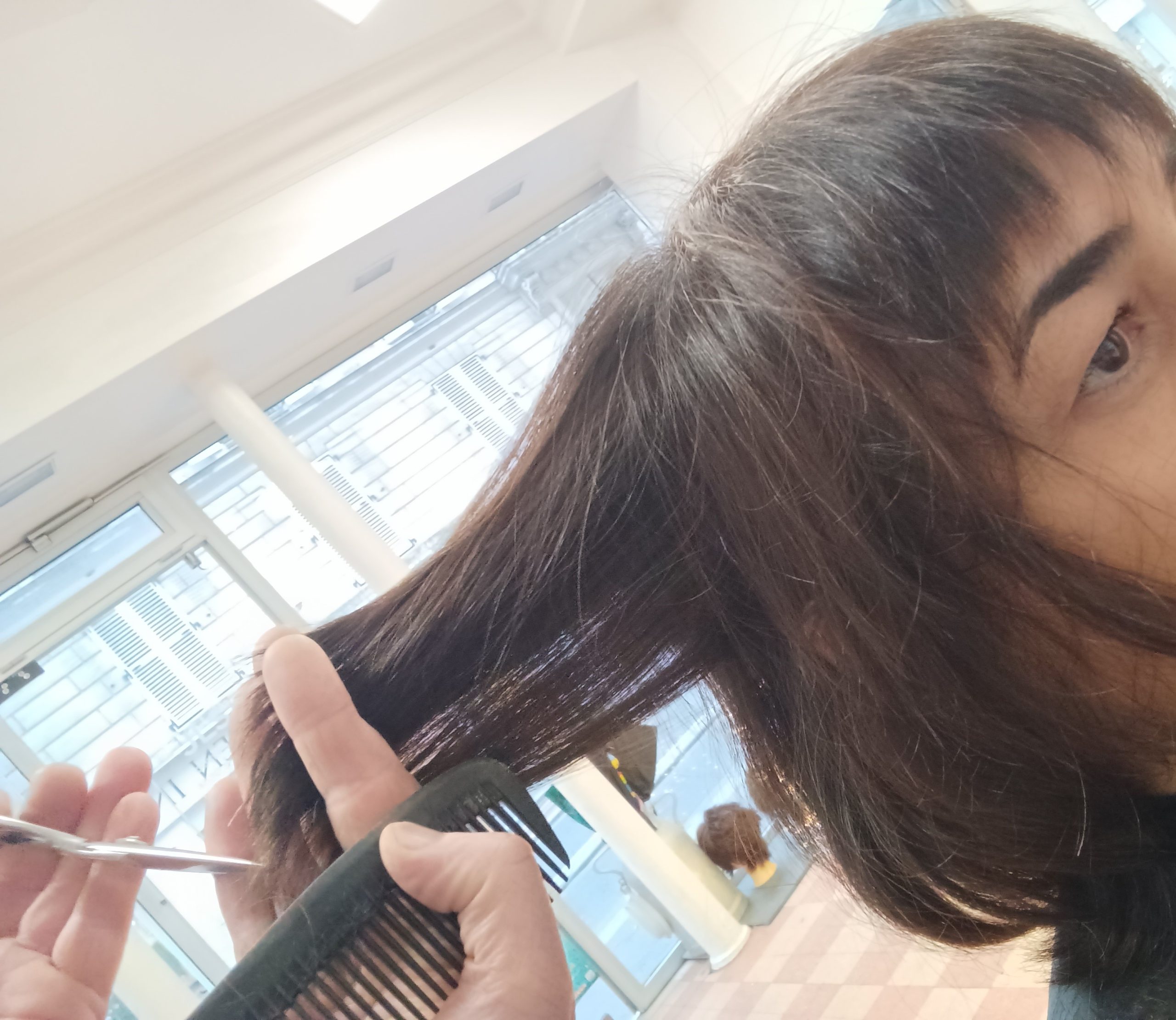 Visagiste d'exception - JLS Salon de Coiffure - visagisme à Paris 14ème